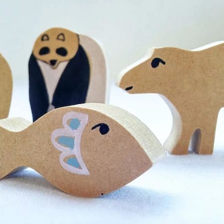 40 animalitos de fibrofacil de 4cm. x 5cm. x 1cm de espesor – Mis Juguetes