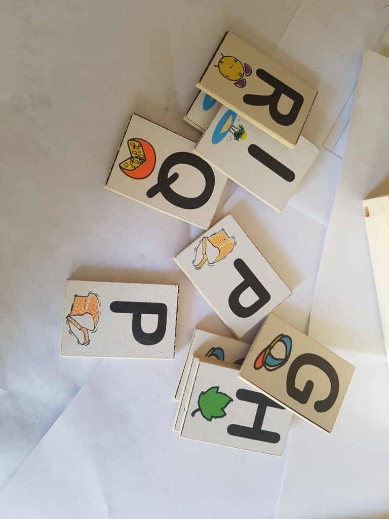 Memoria de letras – 54 piezas – Mis Juguetes